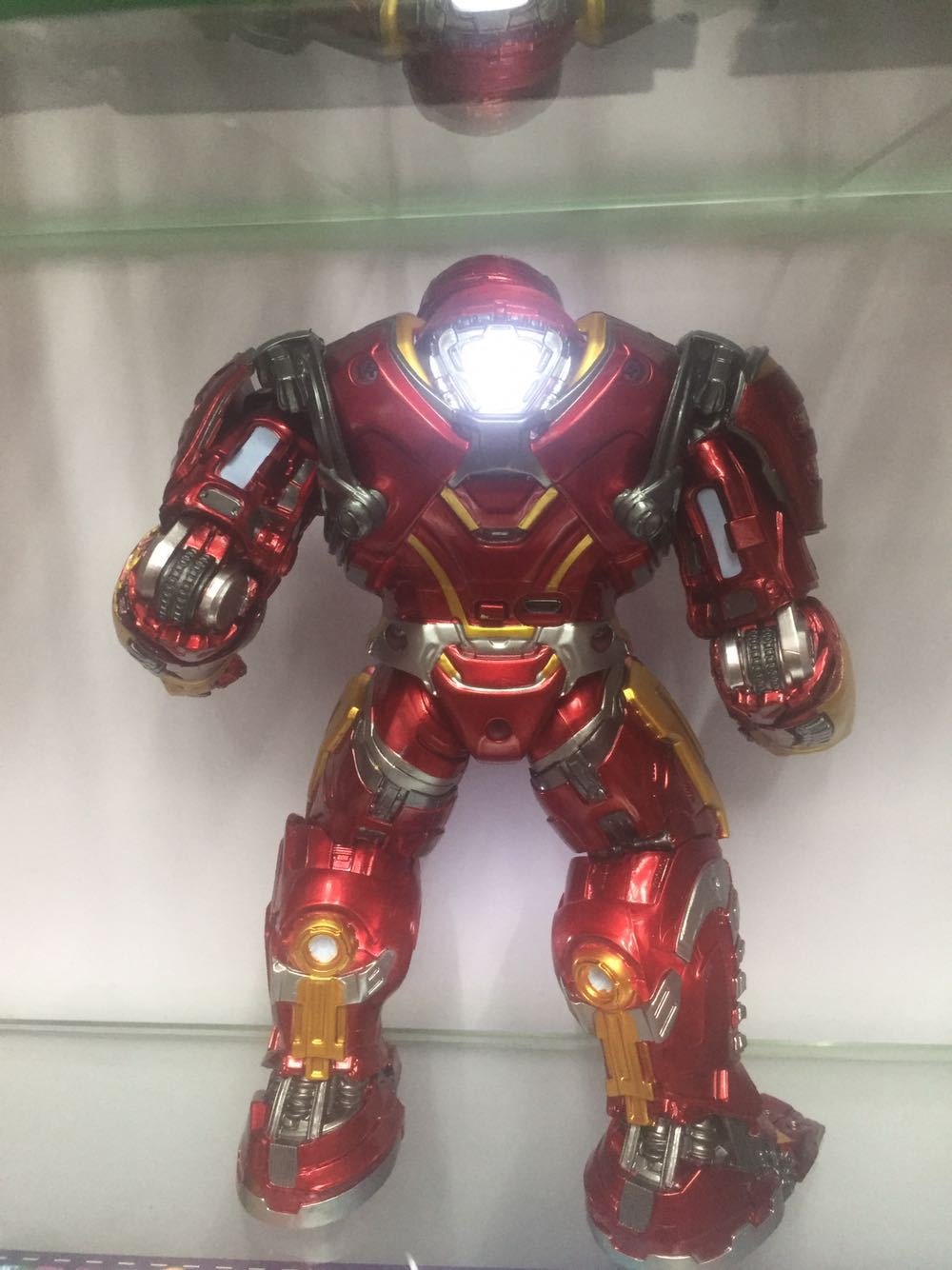 Mô hình Anti-Hulk Armor - Marvel Avengers